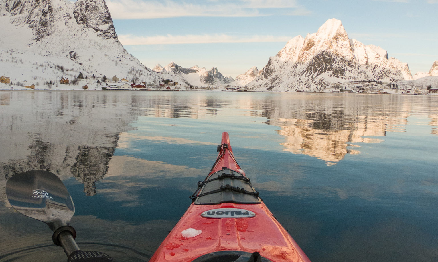 Winter Kayaking in Reine, Lofoten - Reine Rorbuer